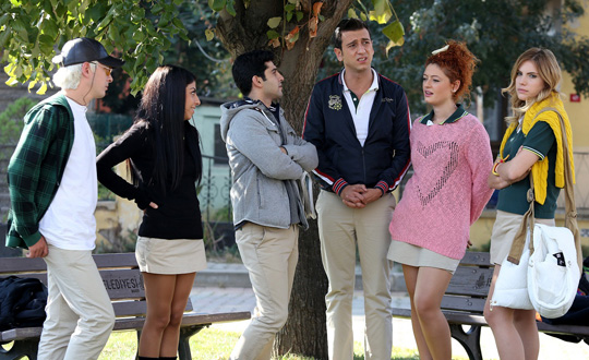 Pis Yedili 87. bölüm fragmanı ve özeti 30 Ekim 2013 izle ! Elçin altüst