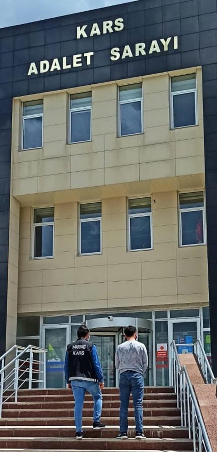 Deterjan ve zeytin kutularına gizlenmiş uyuşturucuya ''Odin'' geçit vermedi
