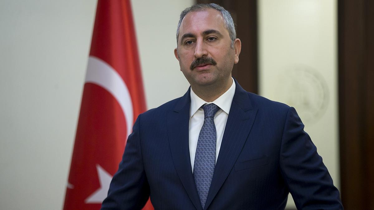 Bakan Gül: NSU terör örgütü eylemleri tüm yönleriyle aydınlatılmalı