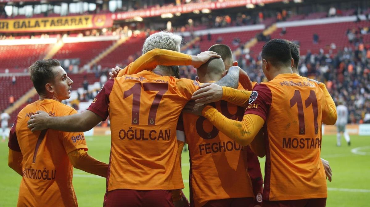 Galatasaray'da kupa maçı öncesi 3 eksik