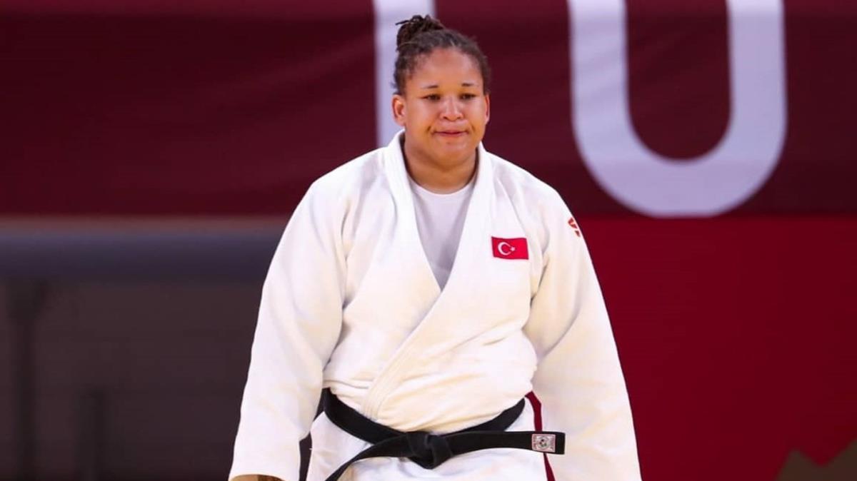 Milli judocu Kayra Sayit'ten altın madalya