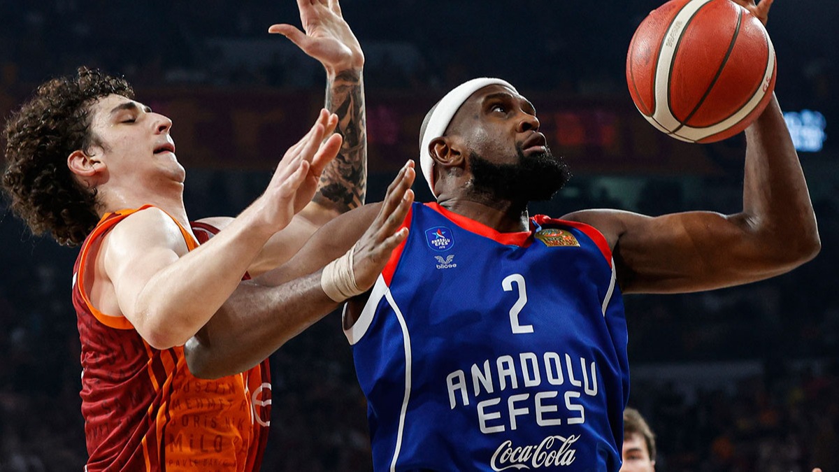 Chris Singleton yeniden Anadolu Efes'te