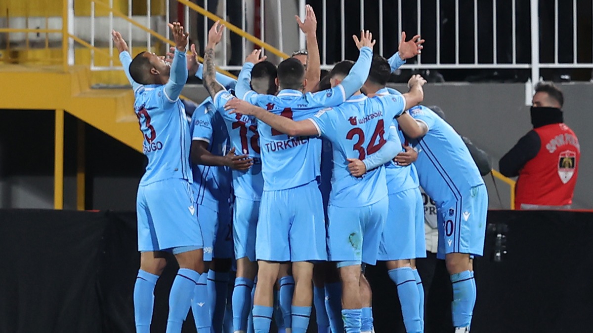 Ümraniyespor 1-4 Trabzonspor