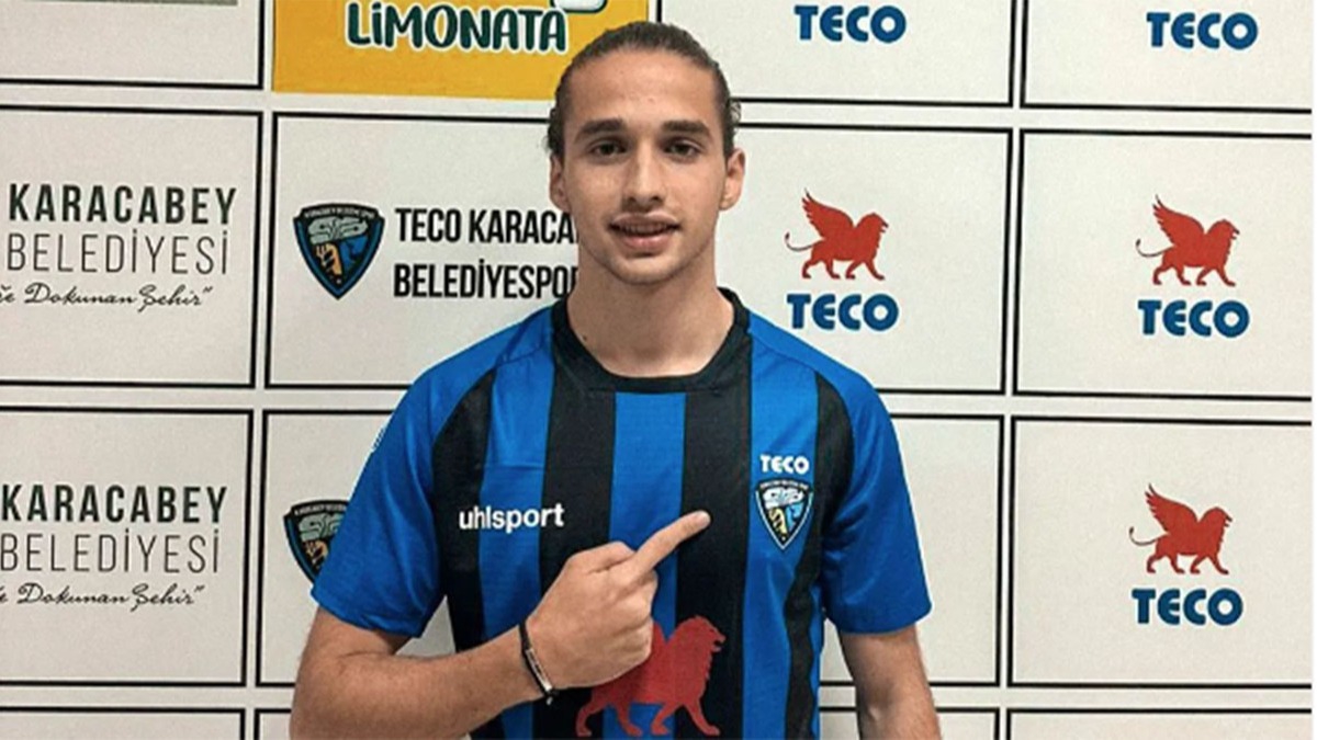 Adana Demirspor Arda Okan Kurtulan'ı kiralık gönderdi