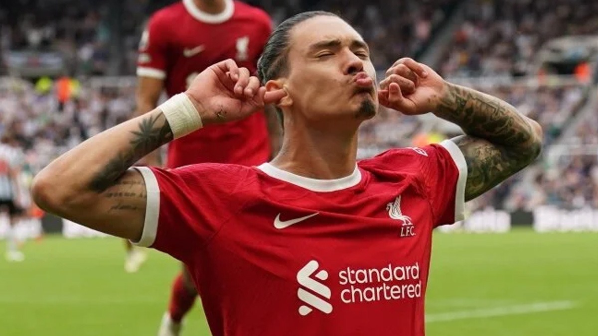 Darwin Nunez, Liverpool'u sırtladı